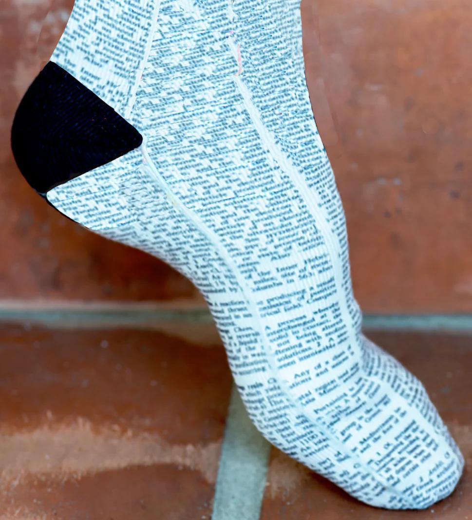 MORNING LISA SOCKS – MoreFun